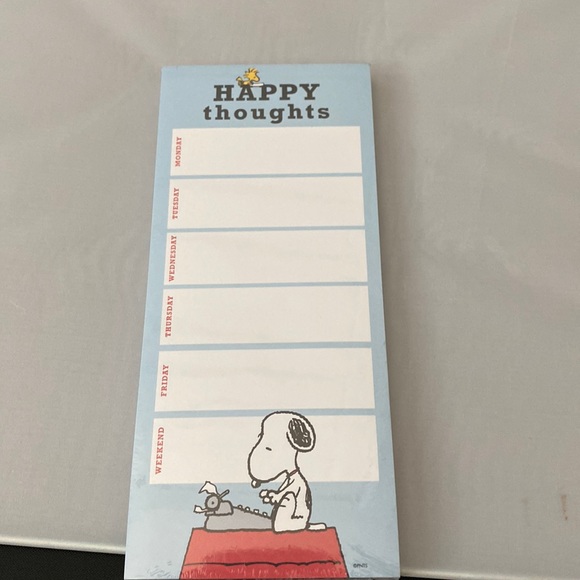 graphique | Accessories | Snoopy Magnetic Note Pad | Poshmark